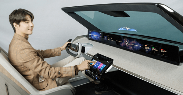 "LG가 제공한다"... 제네시스, 전 차종에 2배 긴 파노라믹 OLED '투스택 탠덤' 탑재